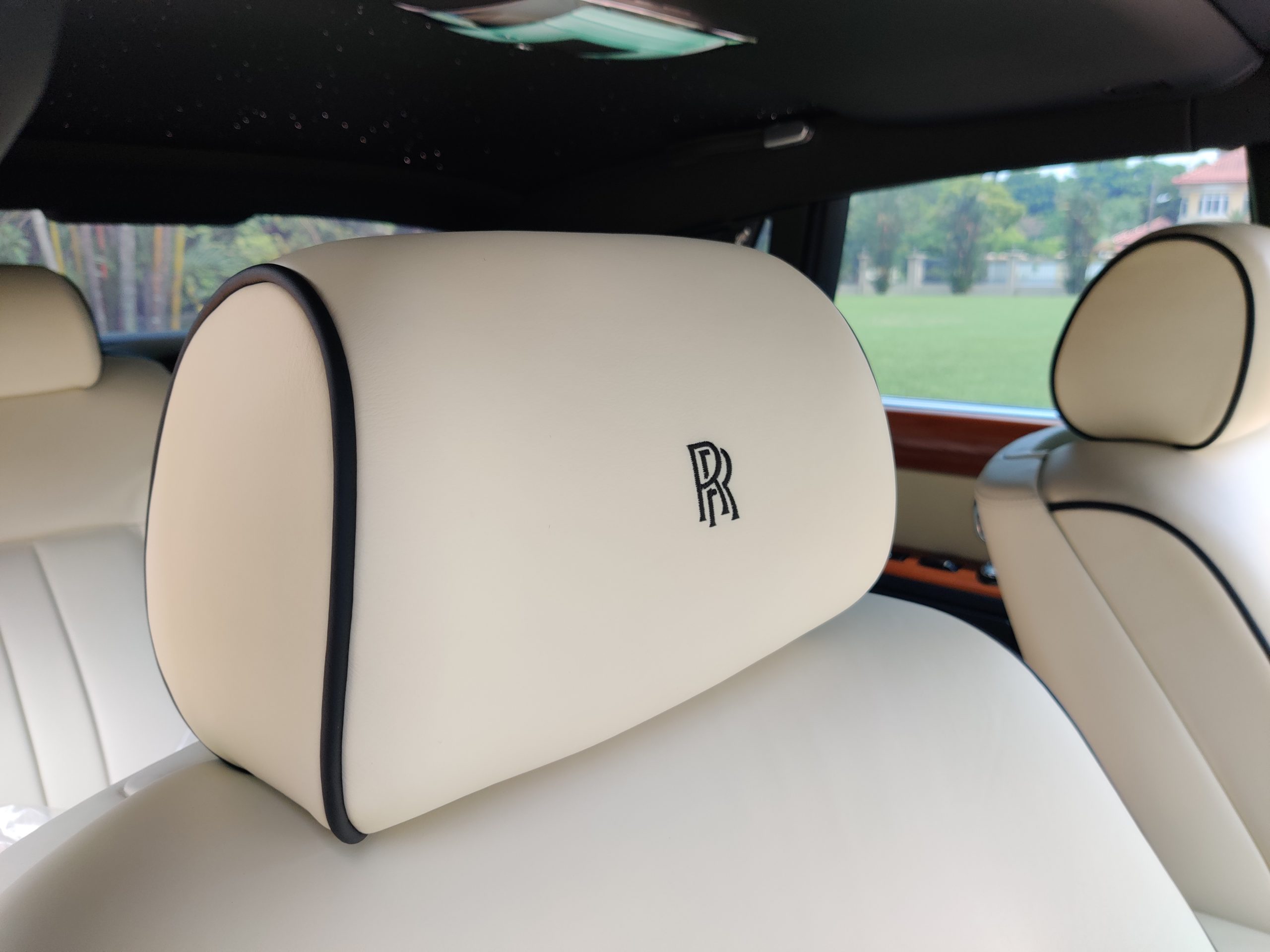 Rolls Royce Phantom V12 SWB Auto, 2015 - MFI Autohaus Sdn Bhd