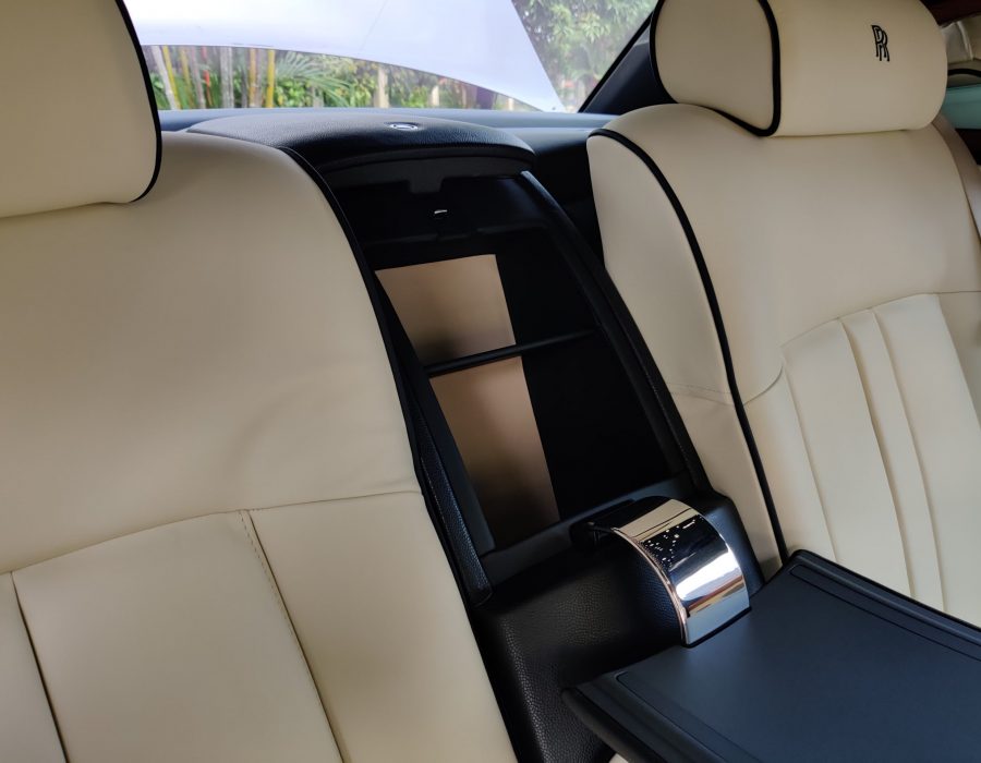 Rolls Royce Phantom V12 SWB Auto, 2015 - MFI Autohaus Sdn Bhd