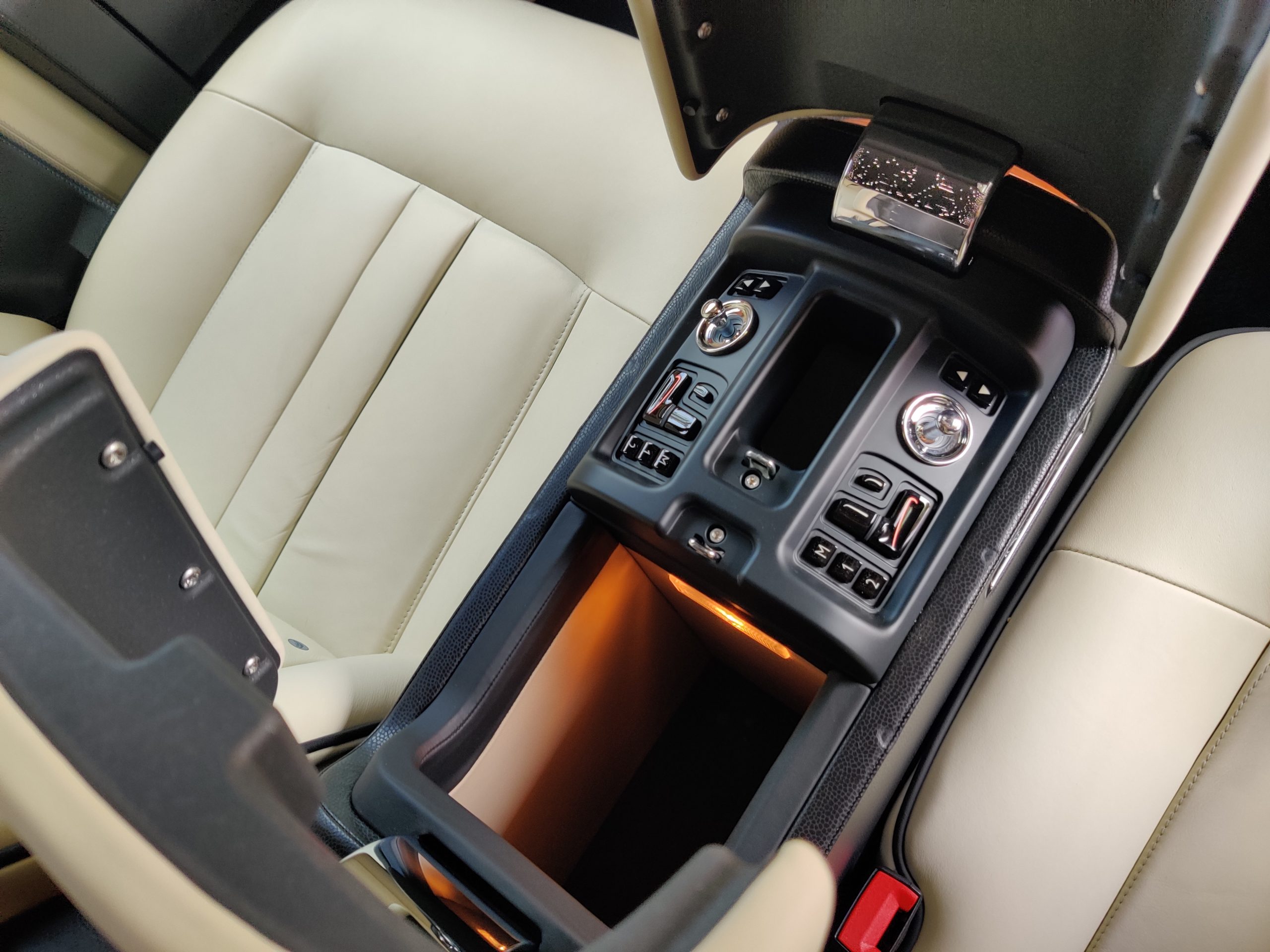 Rolls Royce Phantom V12 SWB Auto, 2015 - MFI Autohaus Sdn Bhd